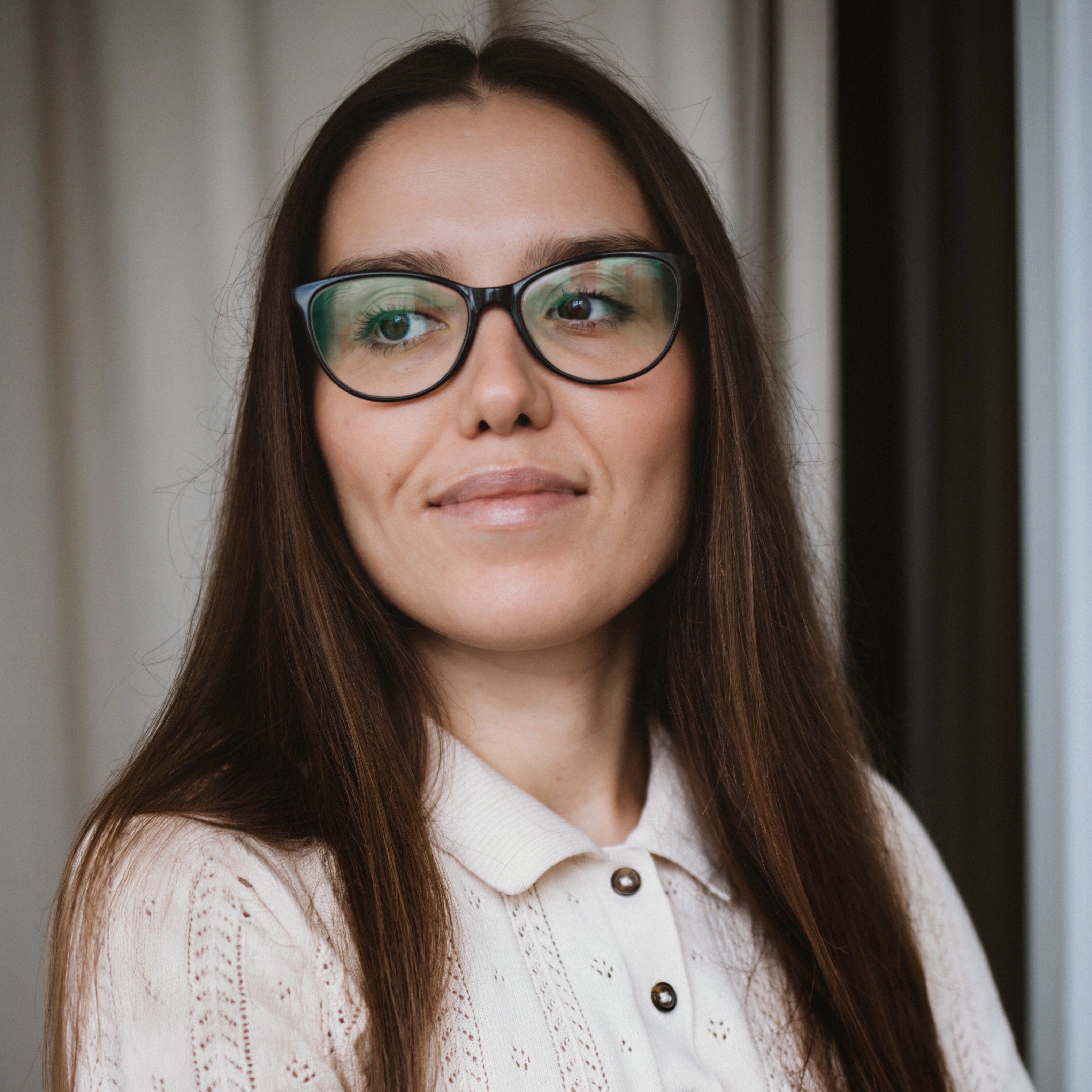 Alisa Kuraieva | Front-End Developer